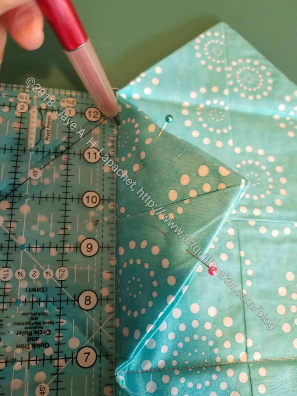 Quilt Class: Cathedral Window Block – Artquiltmaker Blog