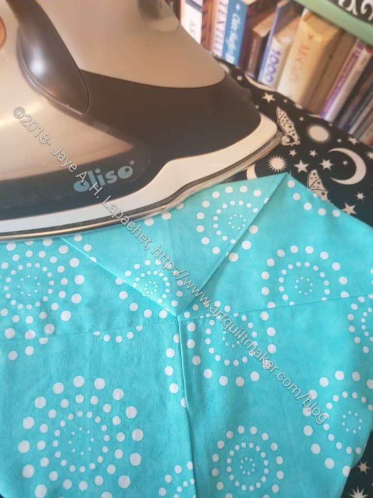 Quilt Class: Cathedral Window Block – Artquiltmaker Blog